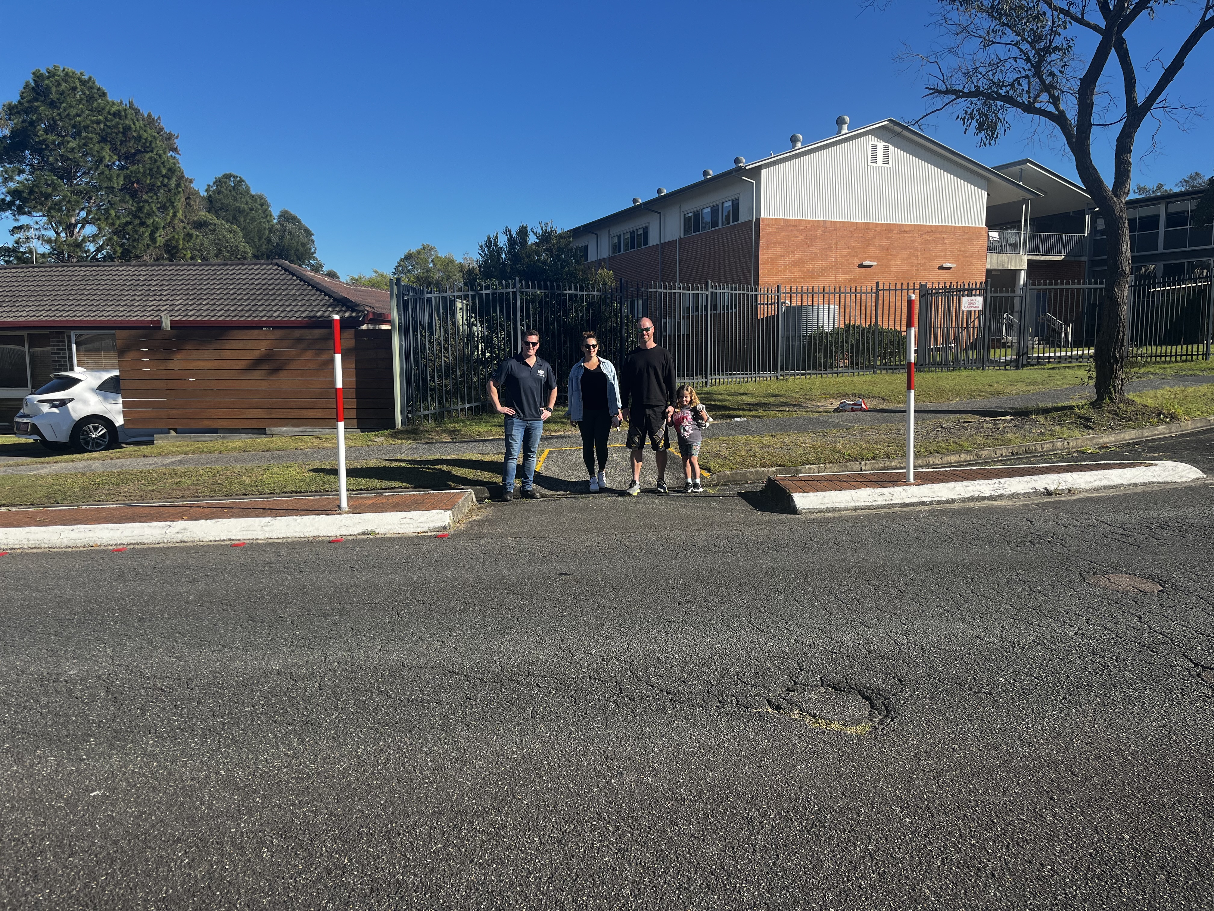 DR REID CALLS FOR ZEBRA CROSSING FOR KARIONG PUBLIC SCHOOL